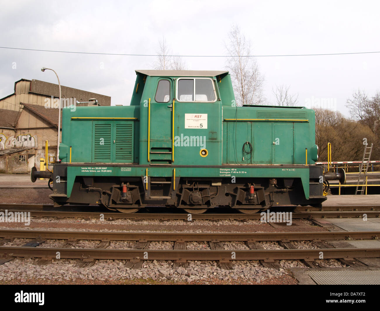 RST (Rangier Service & Transport GmbH - St Ingbert) Werk-Lok Nr5 p3 ...