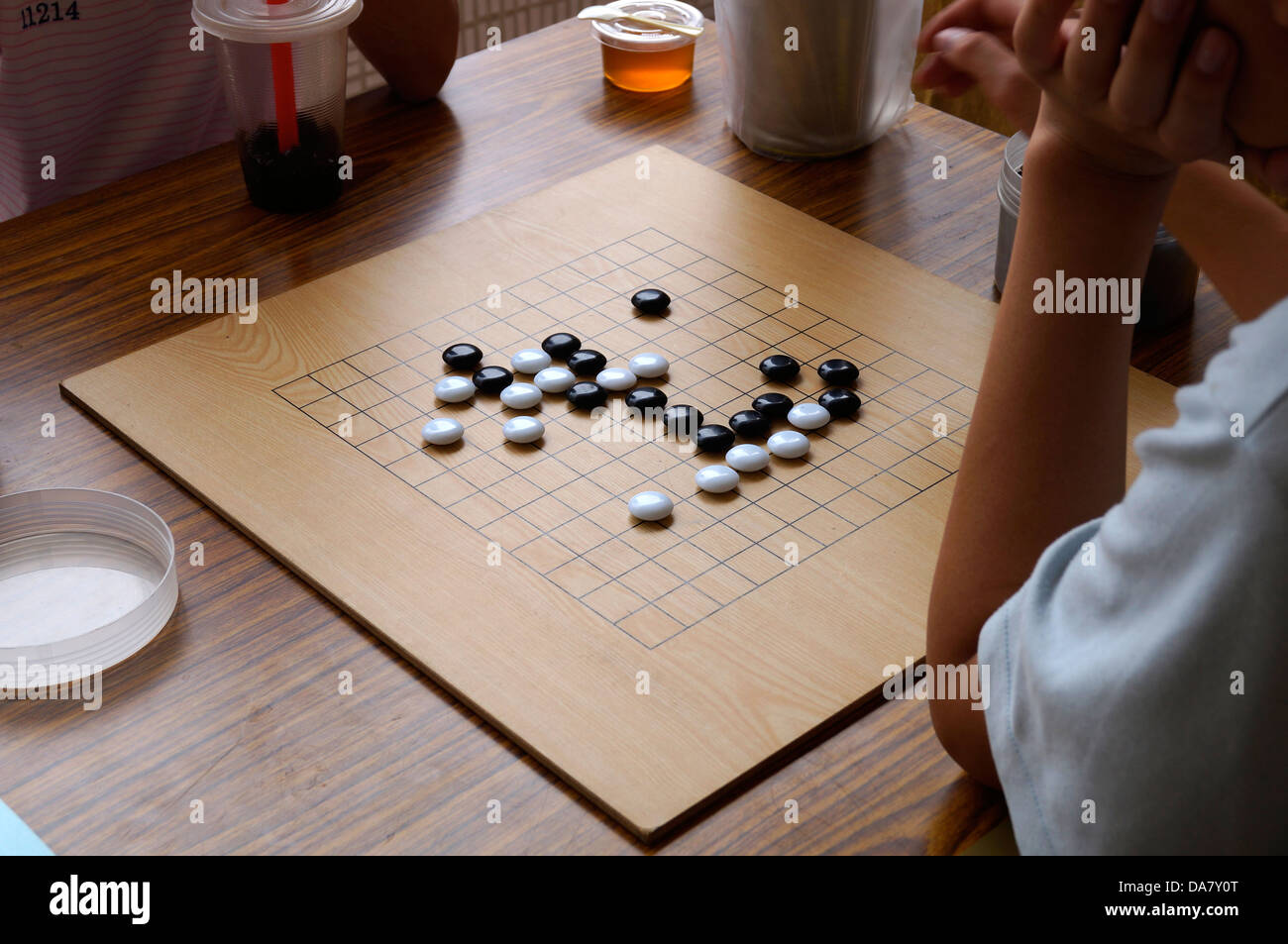 Kids chess competition hi-res stock photography and images - Alamy