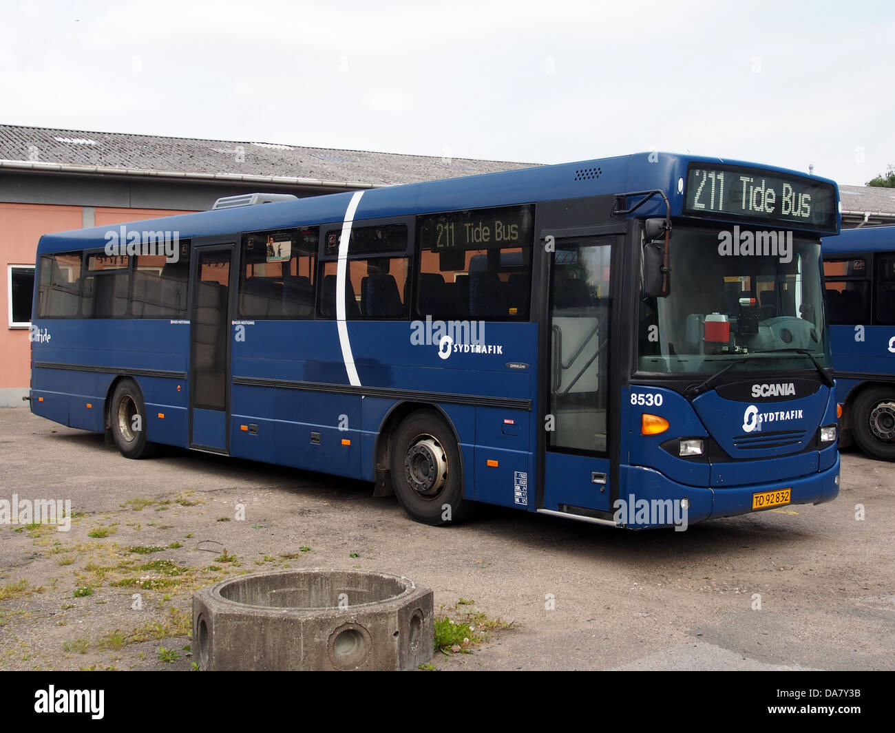 SCANIA Sydtrafik bus 211, 2 Stock Photo - Alamy