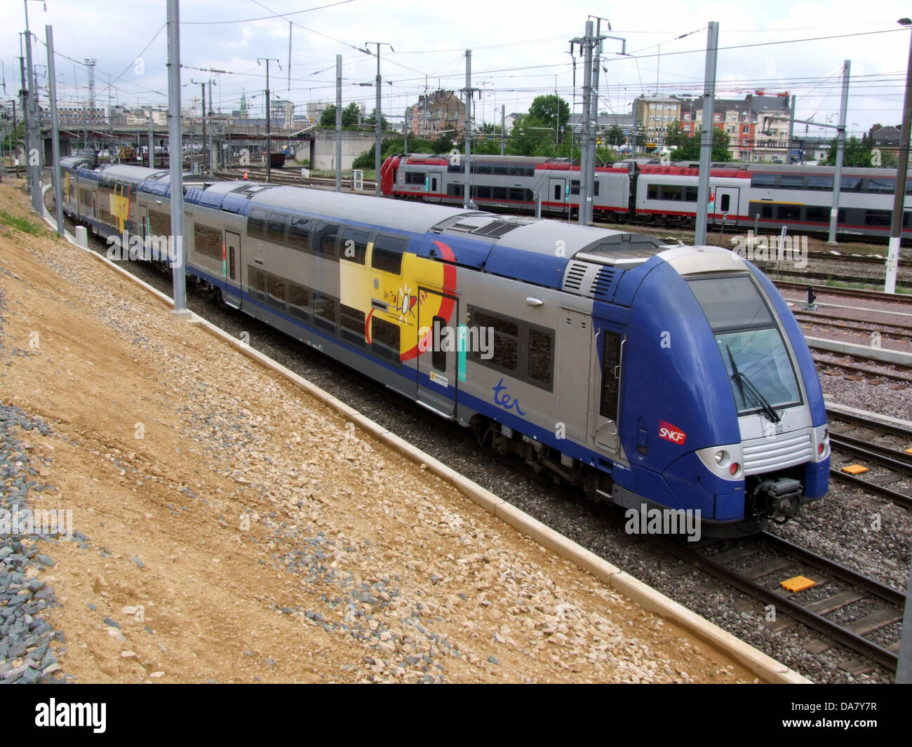 This image depicts SNCF 302, a French railway engine used for regional ...