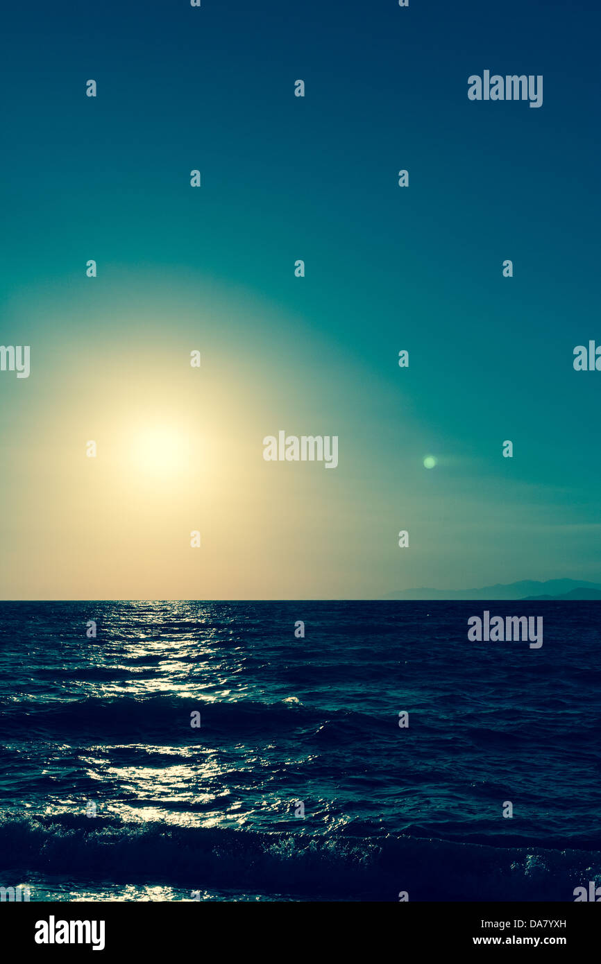 Sunset down hi-res stock photography and images - Alamy