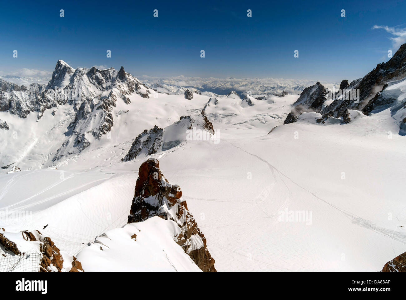 Vallee chamonix hi-res stock photography and images - Alamy