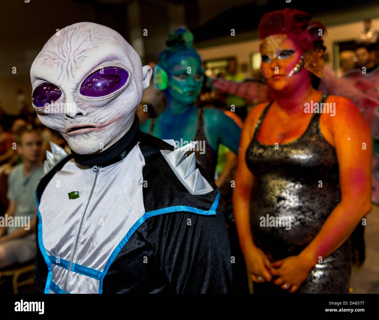 Alien costume hi-res stock photography and images - Alamy