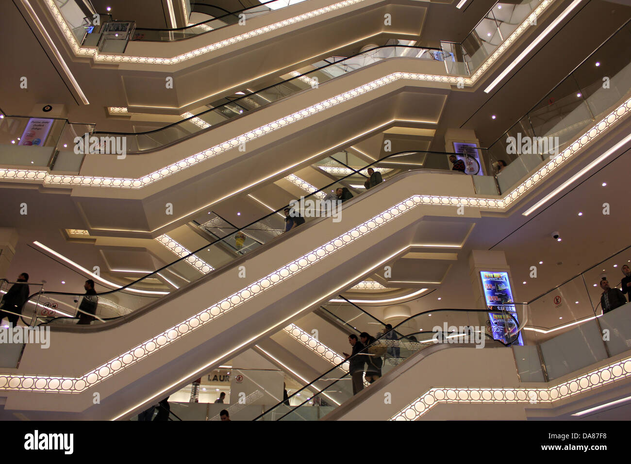 Shopping mall istanbul turkey hi-res stock photography and images - Alamy