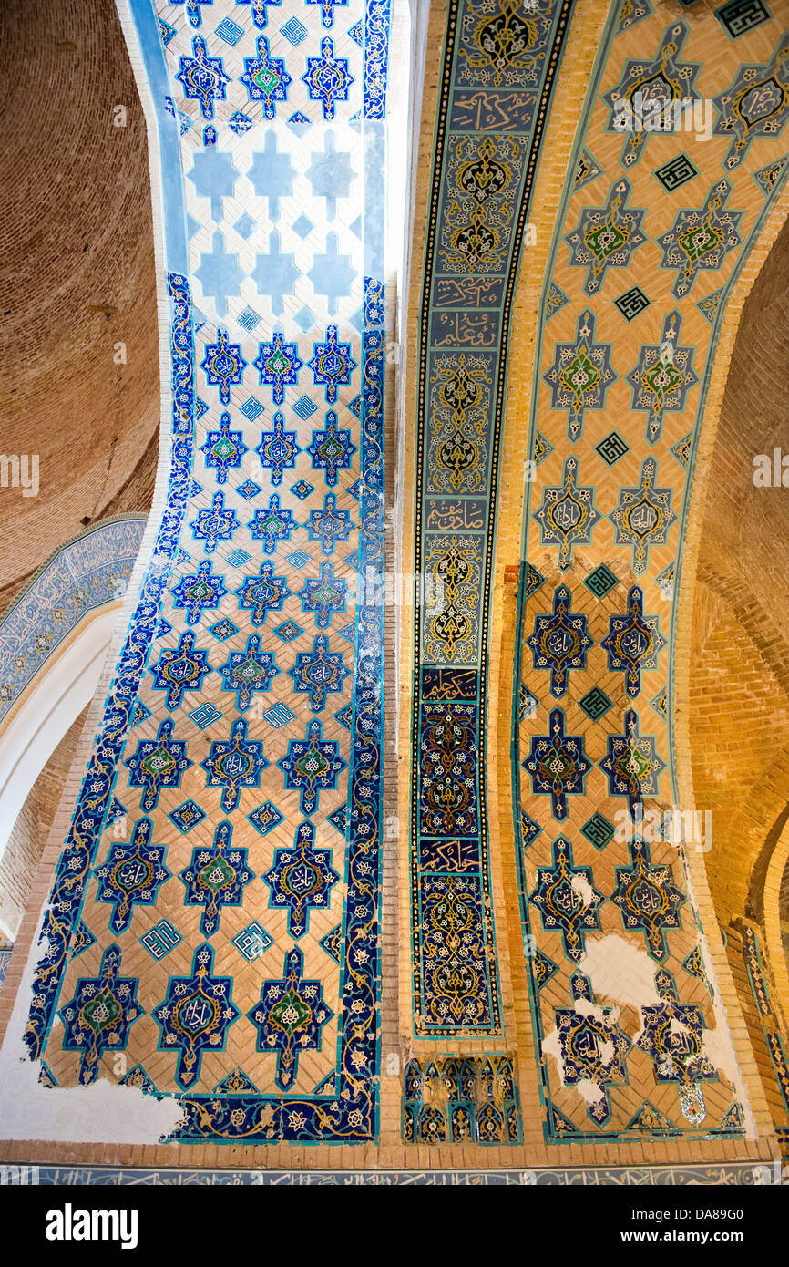 Tabriz and blue mosque and interior hi-res stock photography and images ...
