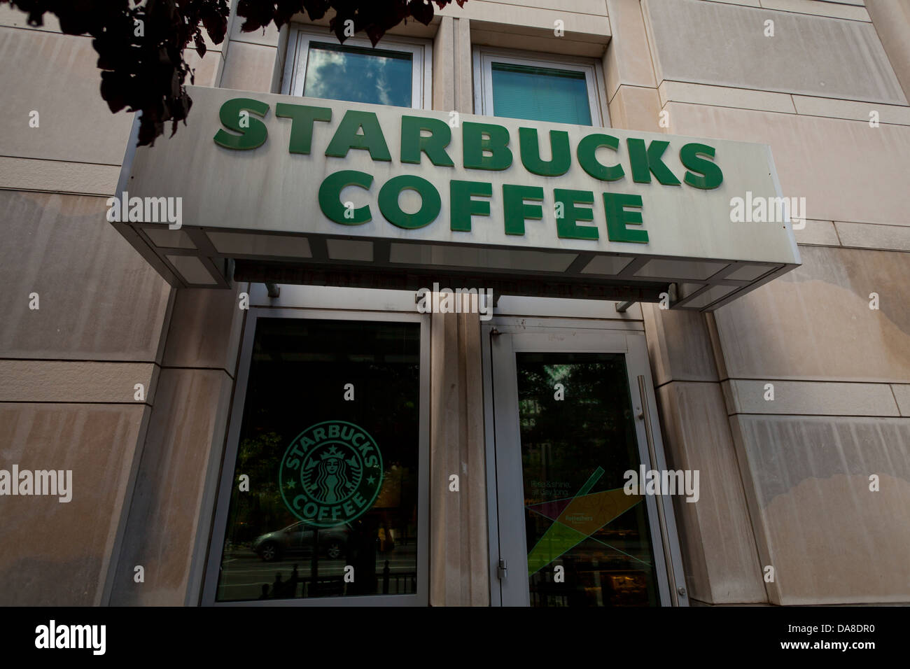 Starbucks entrance sign Stock Photo - Alamy