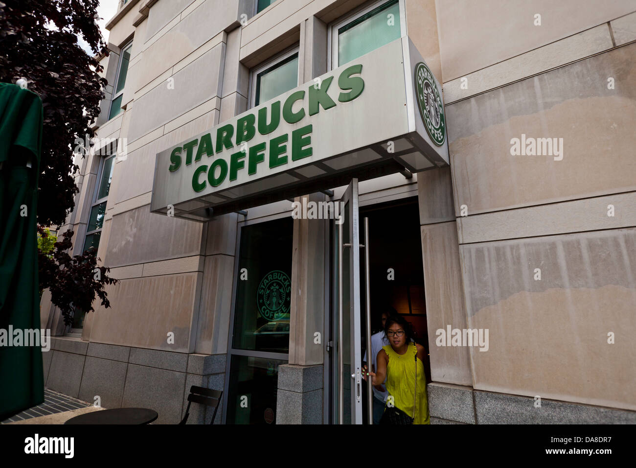 Starbucks entrance sign - USA Stock Photo - Alamy