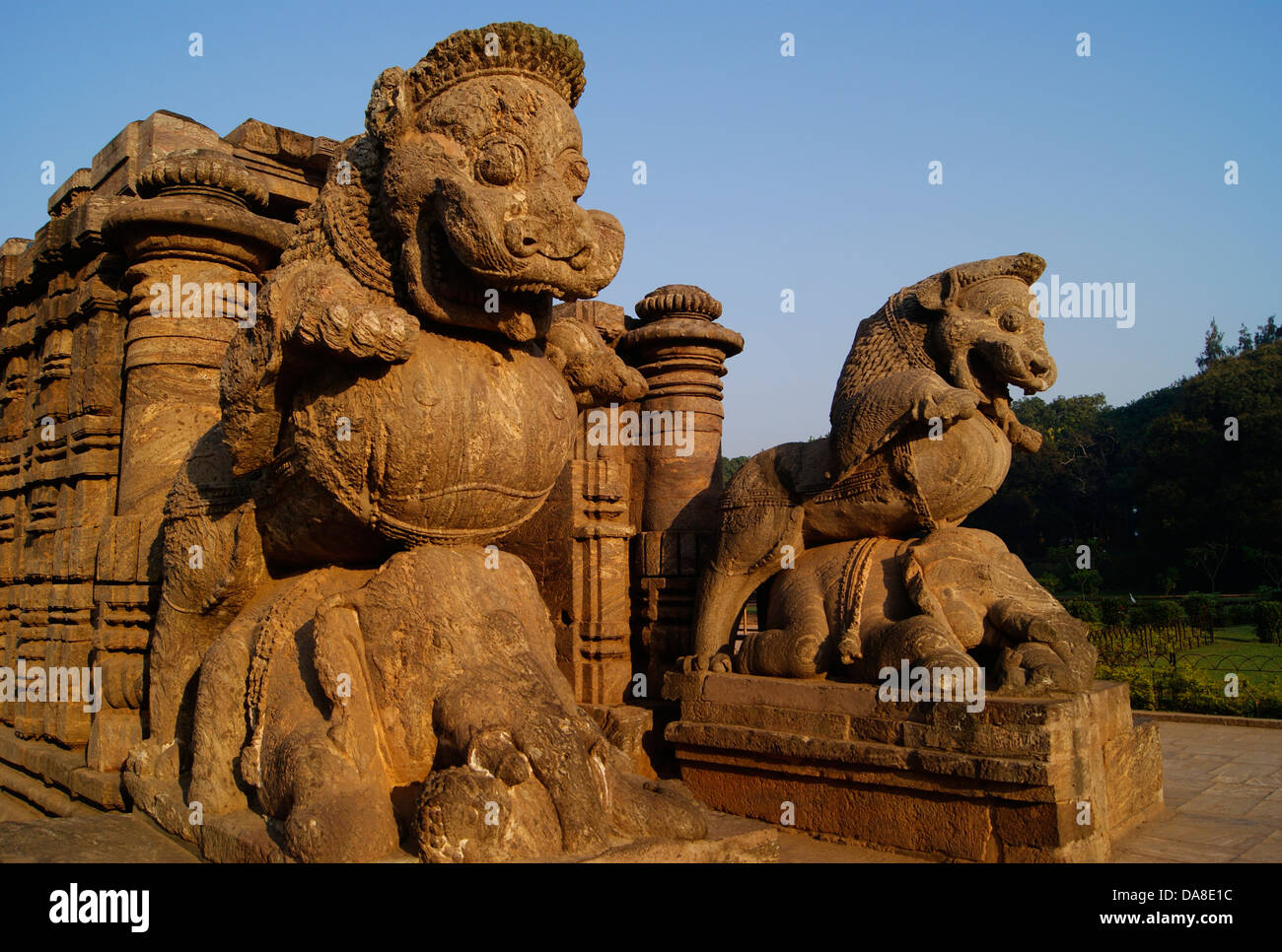 Konark temple big statue hi-res stock photography and images - Alamy