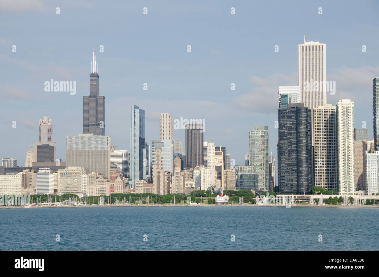 Sears tower lake michigan hi-res stock photography and images - Alamy