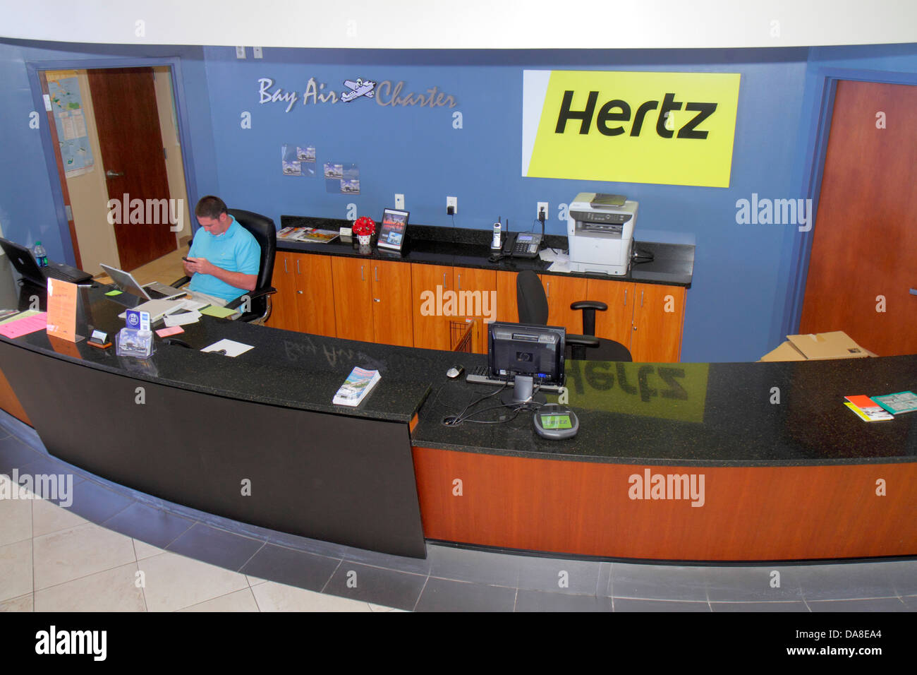 Car Rental Counter High Resolution Stock Photography and Images - Alamy