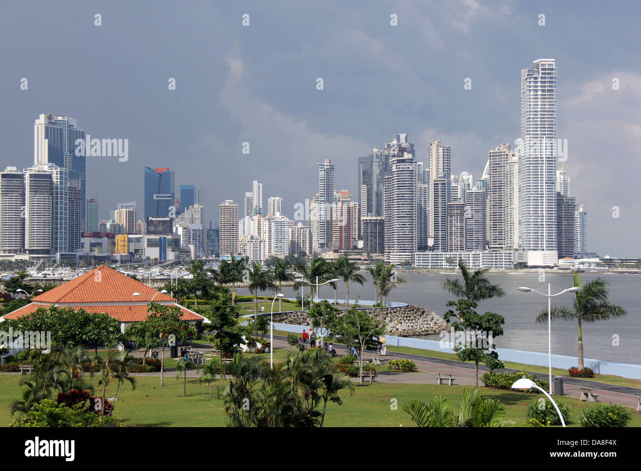 Balboa bay panama view hi-res stock photography and images - Alamy