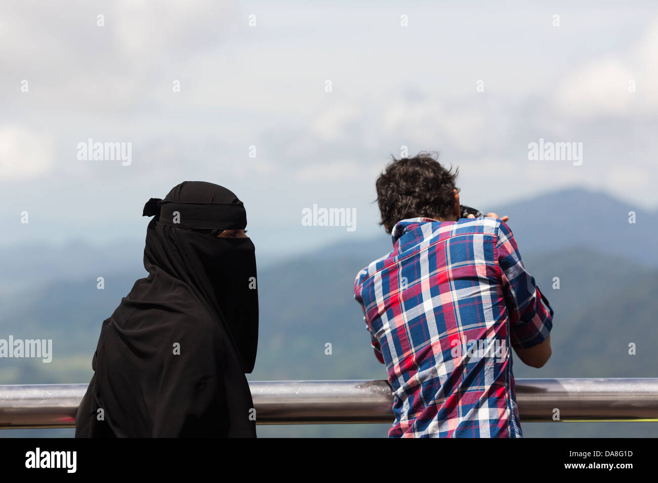 Arab woman wearing a niqab in Malaysia Stock Photo - Alamy