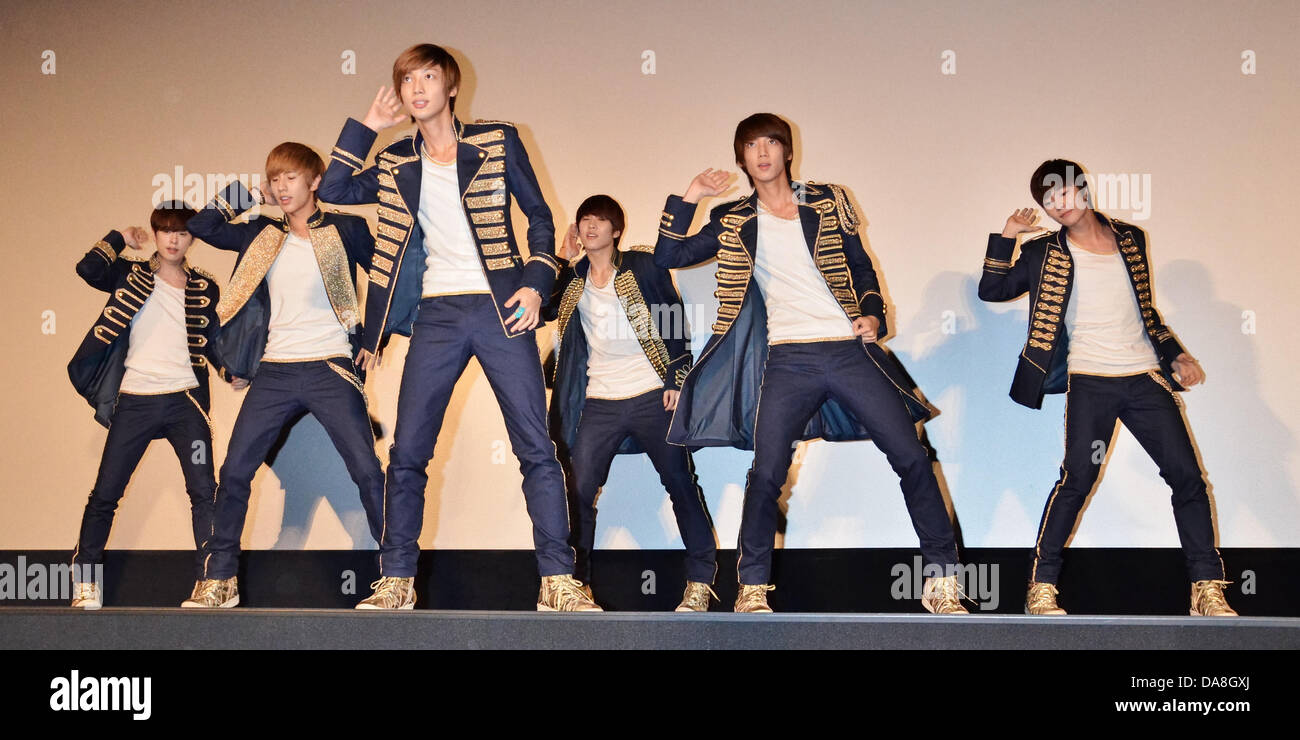 Tokyo, Japan. 6th July, 2013. Tokyo, Japan : Korean boy group BOYFRIEND ...