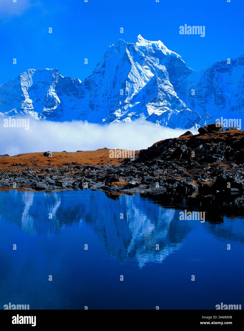 Nepal, Himalayas, Khumbu, Solo Khumbu, Khumbu Himalaya, mountains, Kang ...