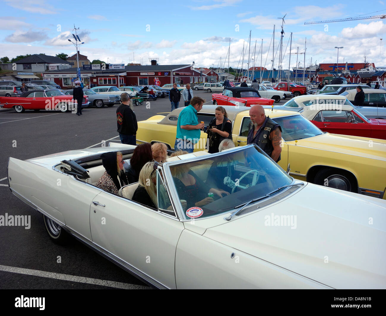 Classic motorcars hi-res stock photography and images - Alamy
