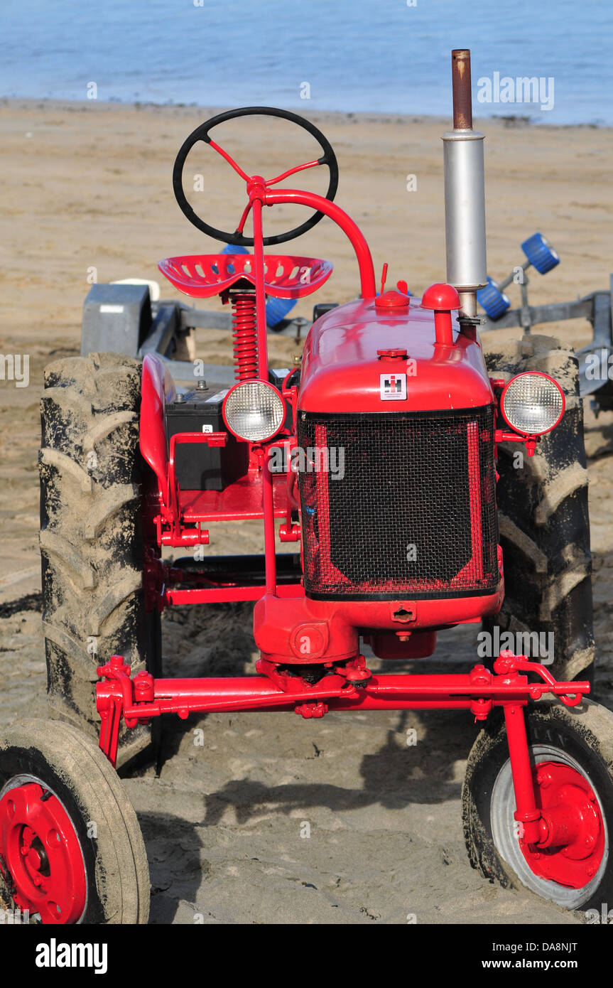Tractor for launching boats hi-res stock photography and images - Alamy