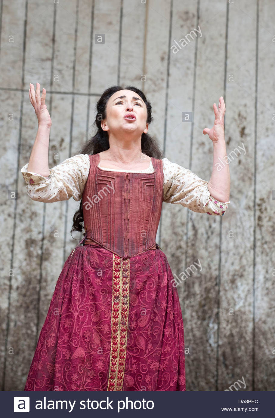 Lady Macbeth Theatre Stock Photos & Lady Macbeth Theatre Stock Images ...