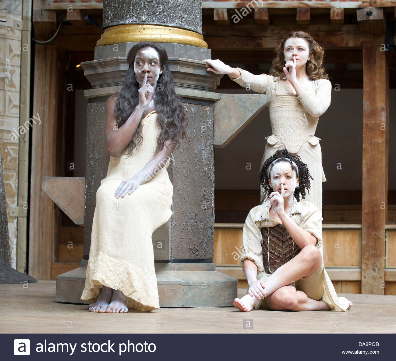 Macbeth Witches Stock Photos & Macbeth Witches Stock Images - Alamy