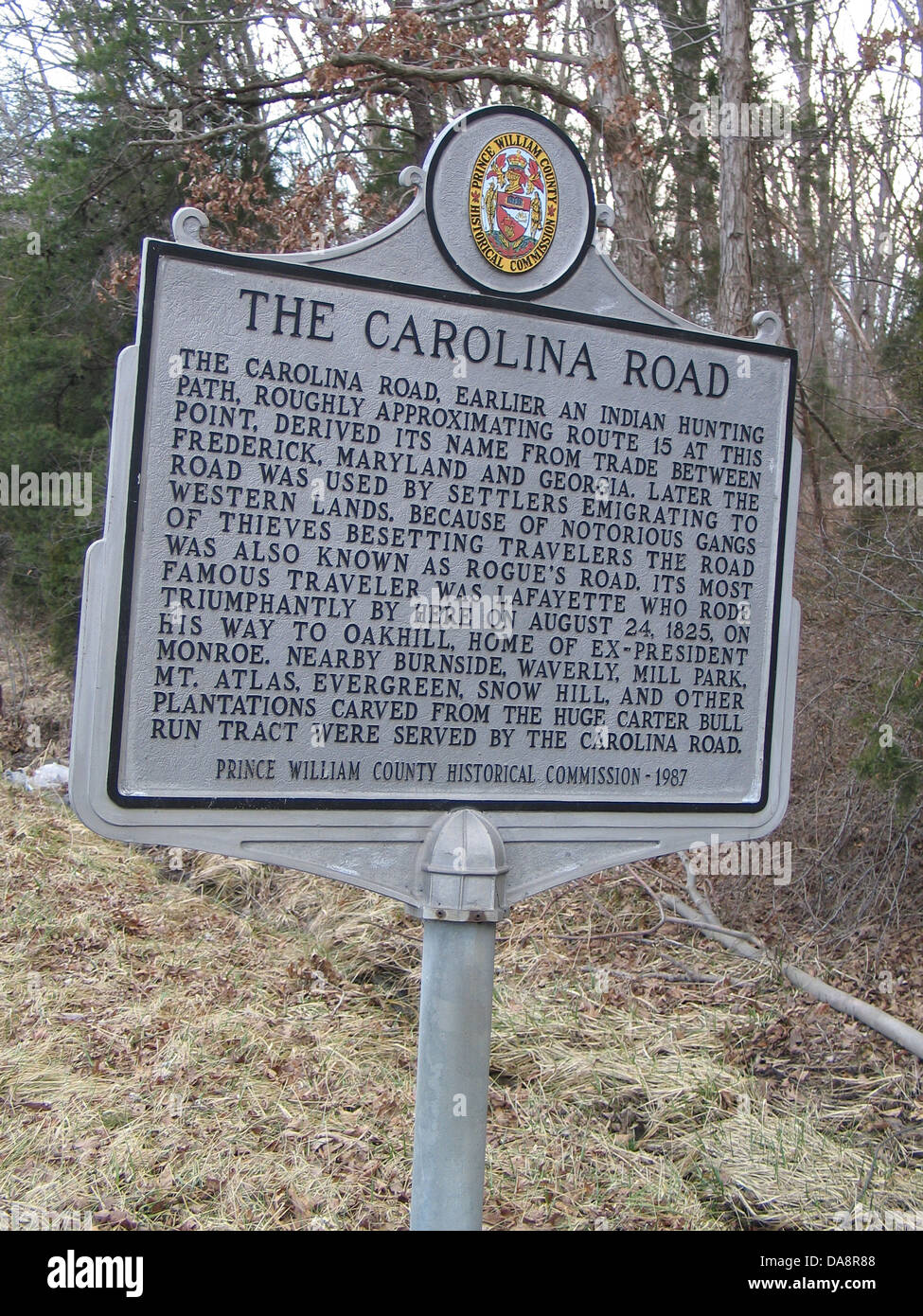 THE CAROLINA ROAD The Carolina Road, earlier an Indian hunting path ...