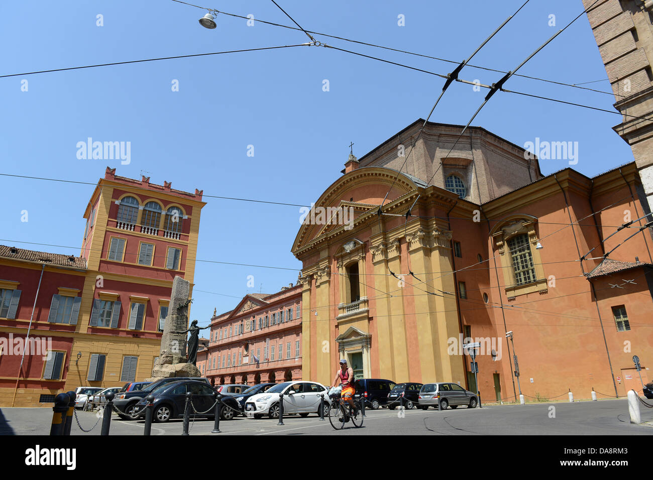 Classic italian architecture hi-res stock photography and images - Alamy
