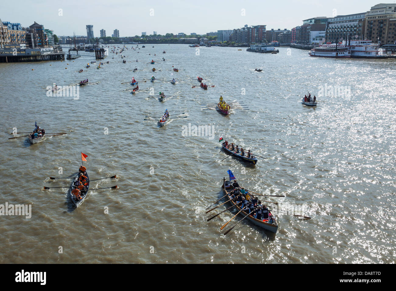 Thames great river race hi-res stock photography and images - Alamy