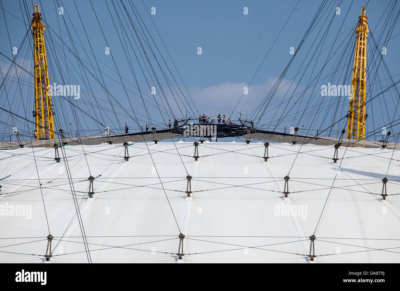 Walking Across the O2 Dome Stock Photo - Alamy