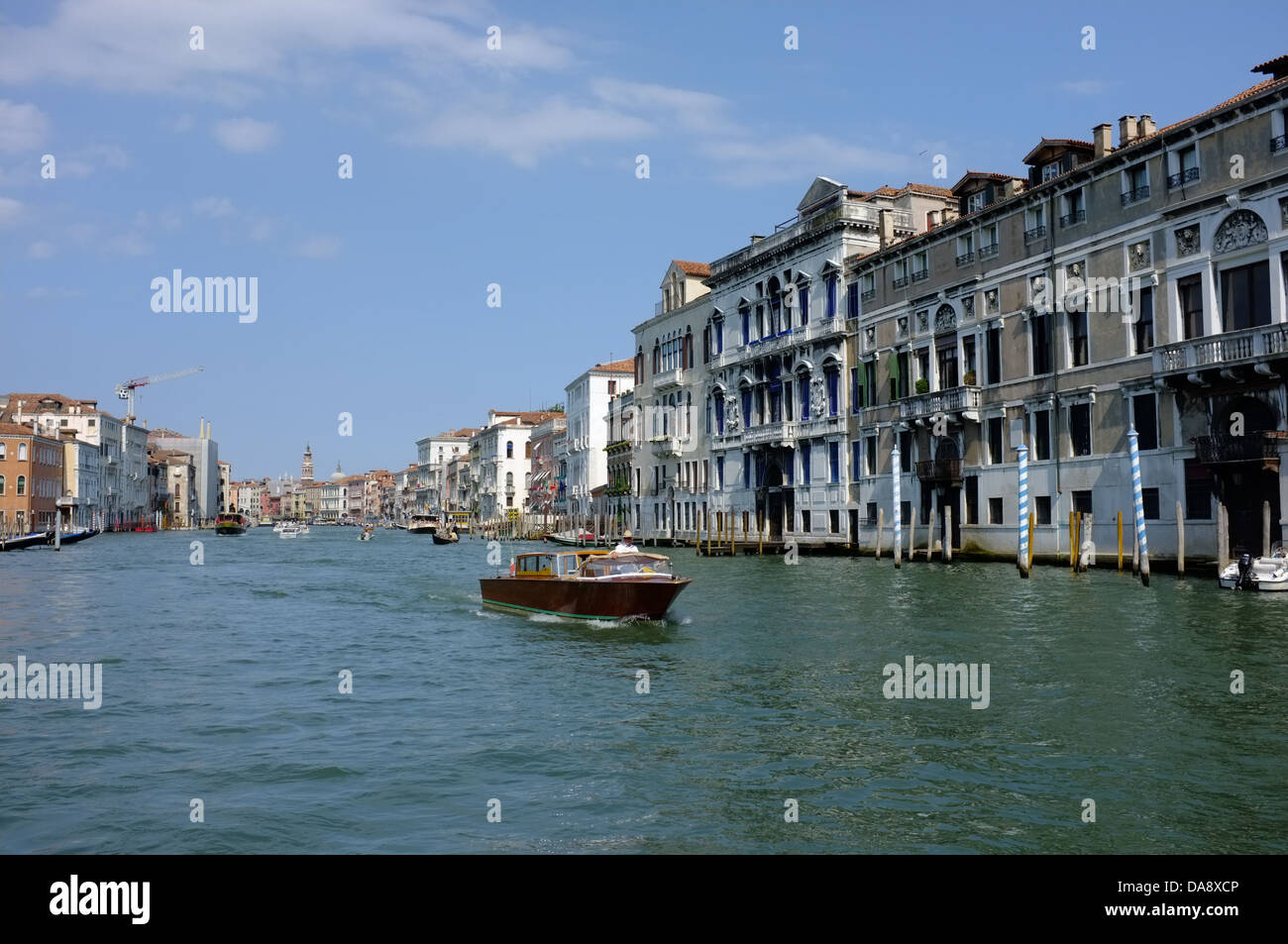 Venice canal motor boat hi-res stock photography and images - Alamy