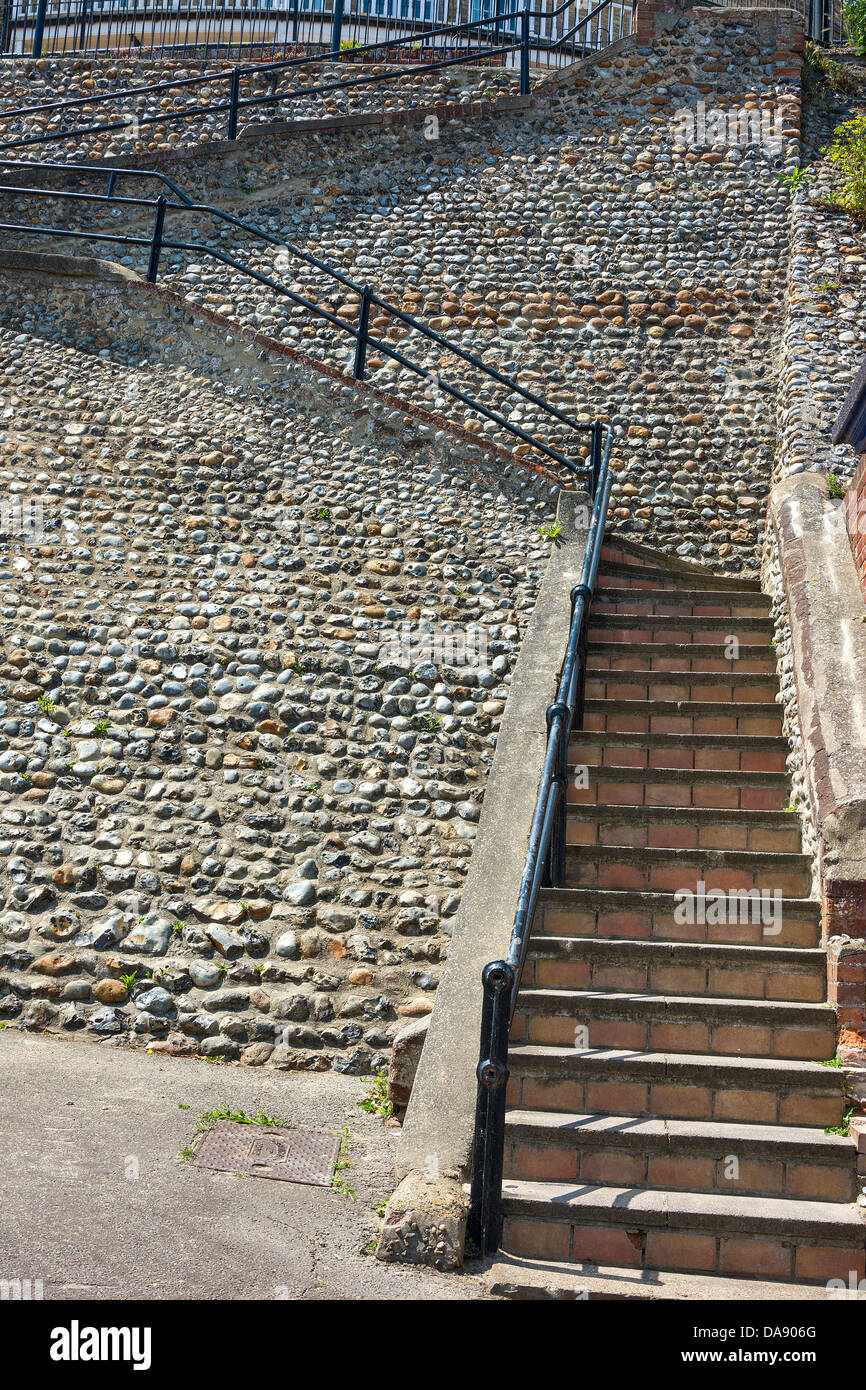 Old stone cobble steps hi-res stock photography and images - Alamy
