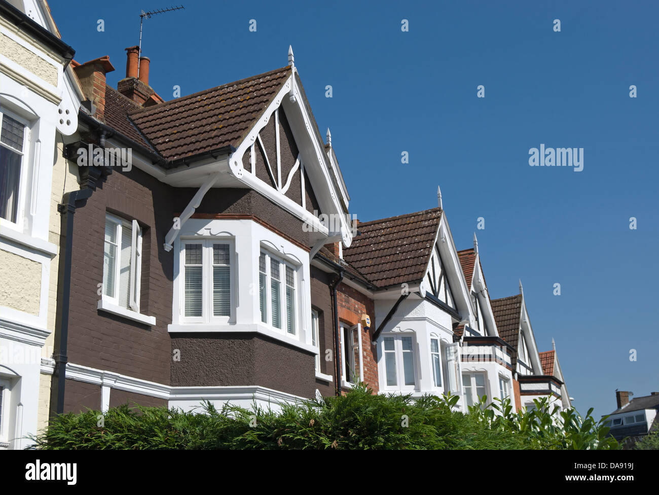 Victorian terrace houses hi-res stock photography and images - Alamy