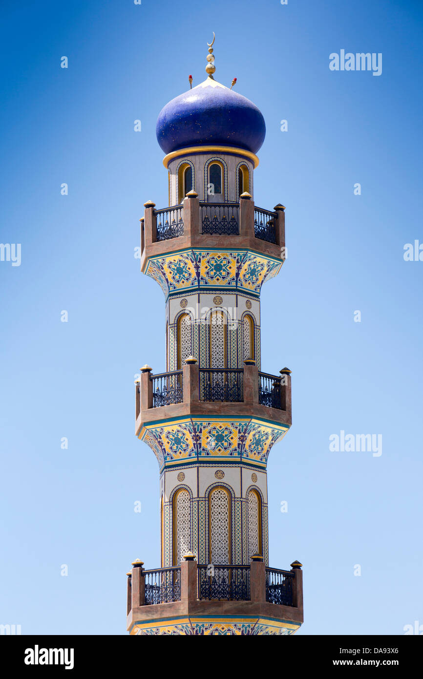 Oman mosque muscat palace hi-res stock photography and images - Alamy