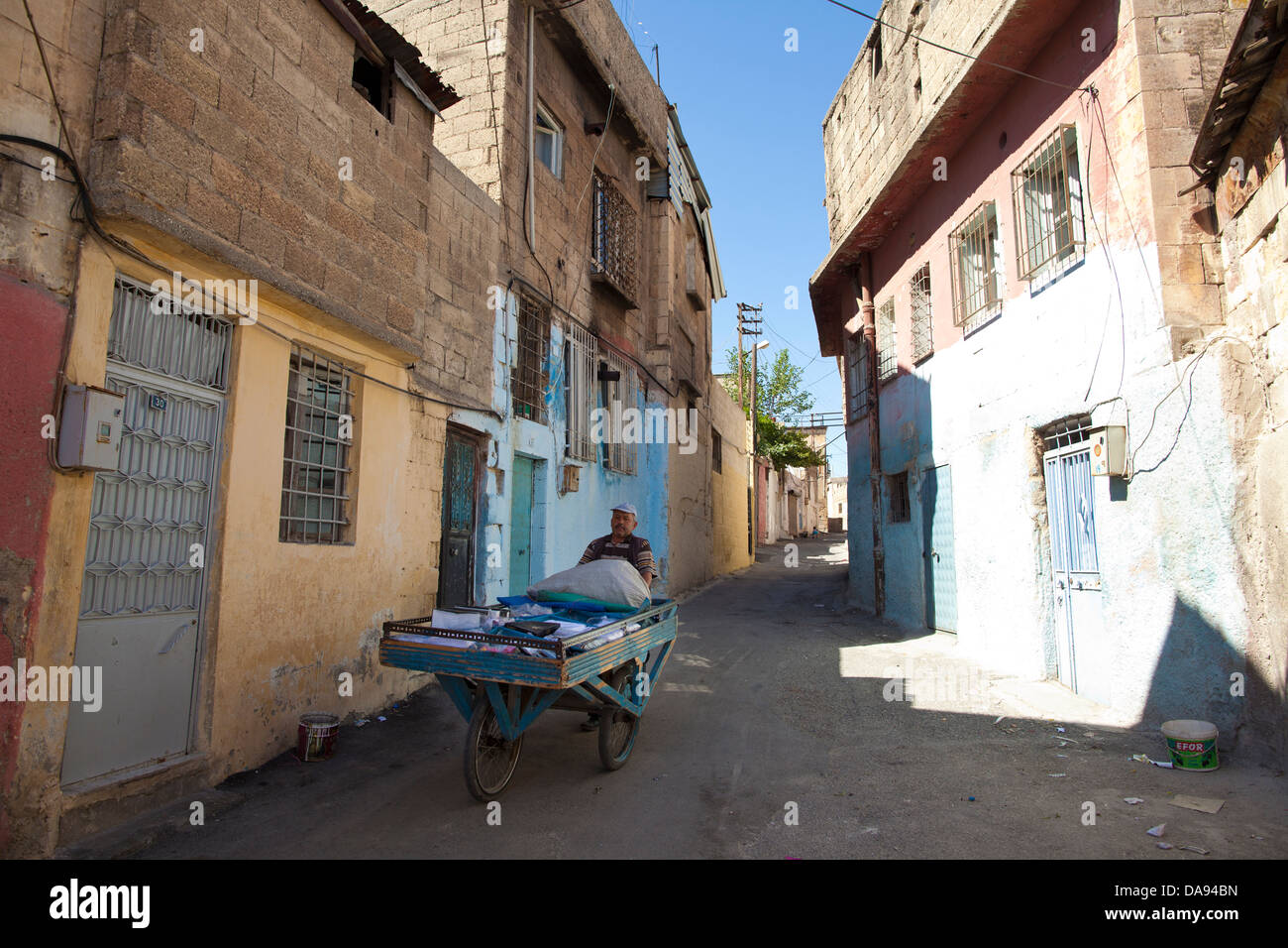 Gaziantep turkey bazaar antep hi-res stock photography and images - Alamy