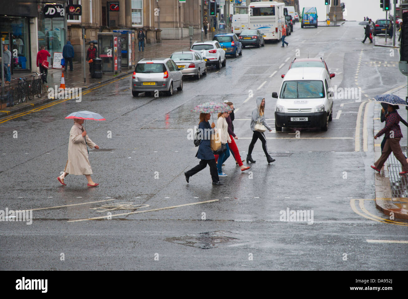 Rain scotland umbrellas hi-res stock photography and images - Alamy
