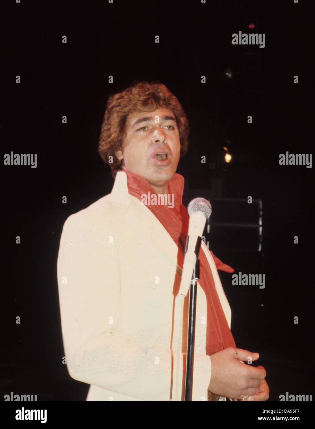 ENGELBERT HUMPERDINCK in New York City 1979.(Credit Image: © Hy Simon ...