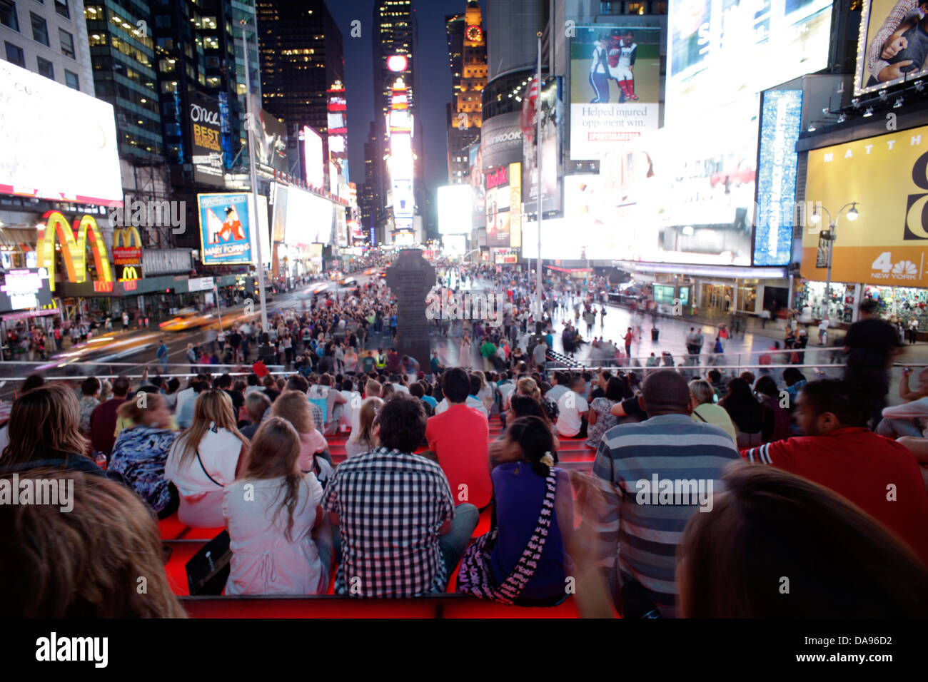 Red steps times square hi-res stock photography and images - Alamy
