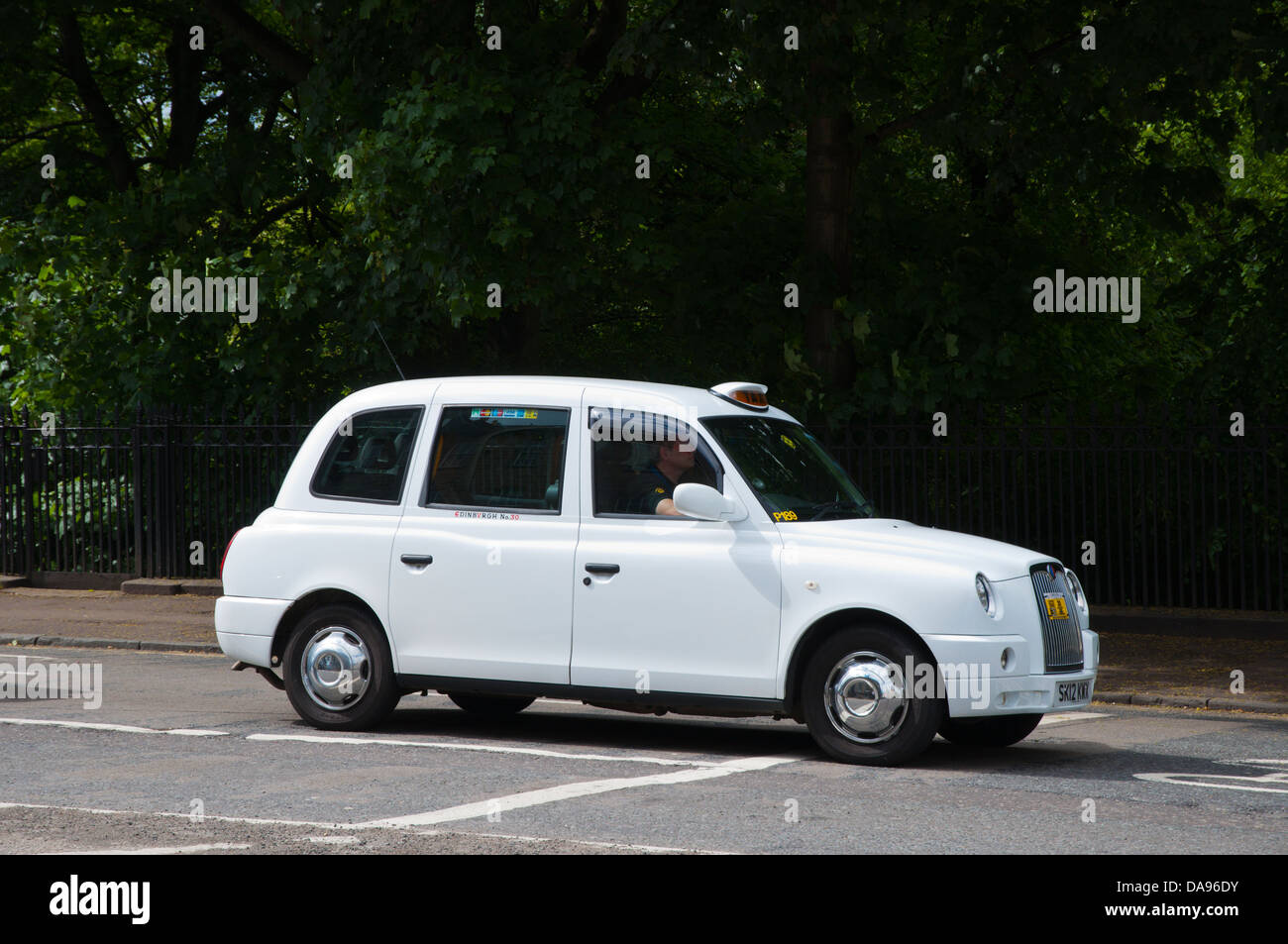 White Taxi Cab High Resolution Stock Photography and Images - Alamy
