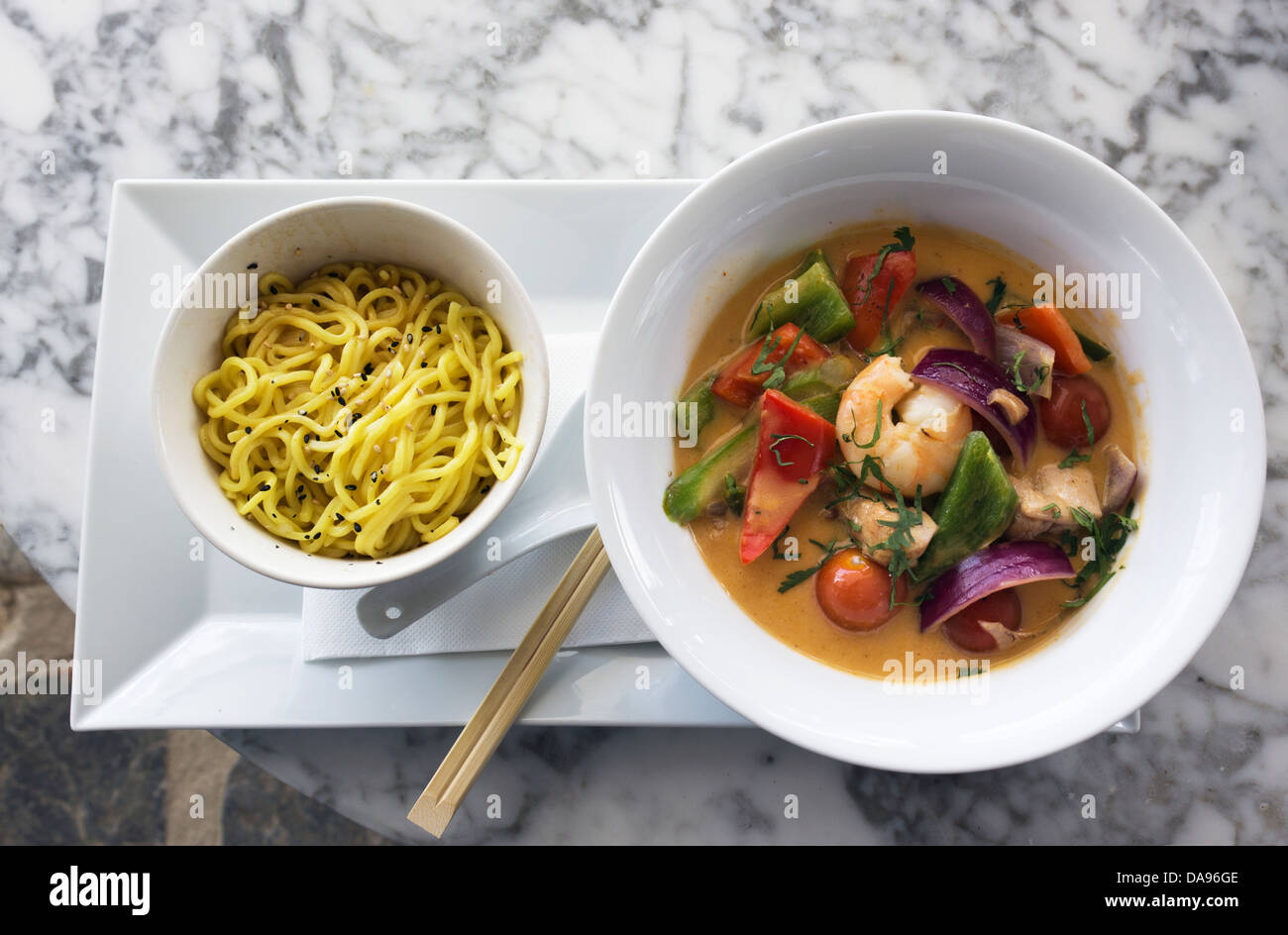 Prawn curry dish hi-res stock photography and images - Alamy