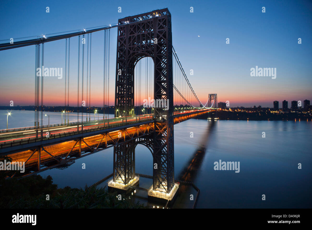 GEORGE WASHINGTON BRIDGE (©CASS GILBERT 1931) HUDSON RIVER MANHATTAN ...