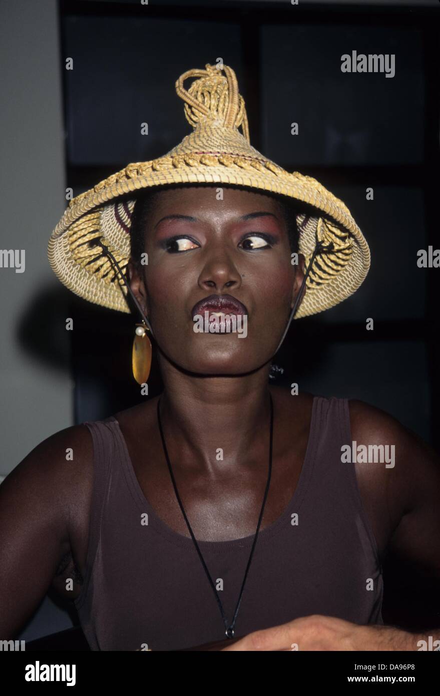 GRACE JONES 1995.k1640fb.(Credit Image: © Fitzroy Barrett/Globe Photos ...