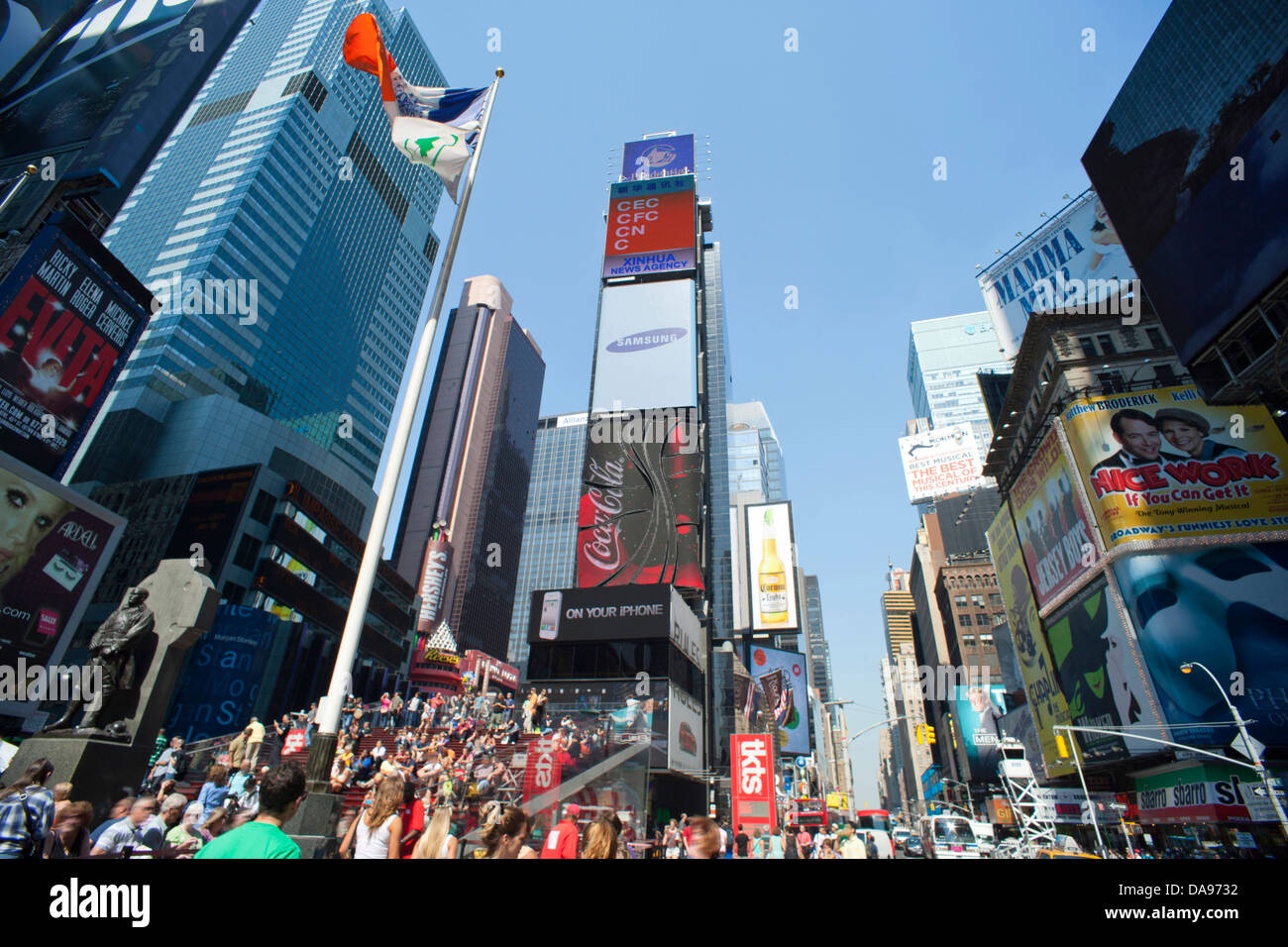 TIMES SQUARE MIDTOWN MANHATTAN NEW YORK CITY USA Stock Photo - Alamy