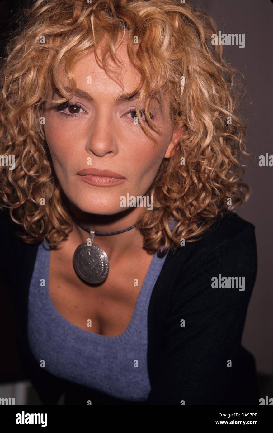 ISHTAR.Israeli pop singer.Visit the Jacques dessange Salon on Park ...