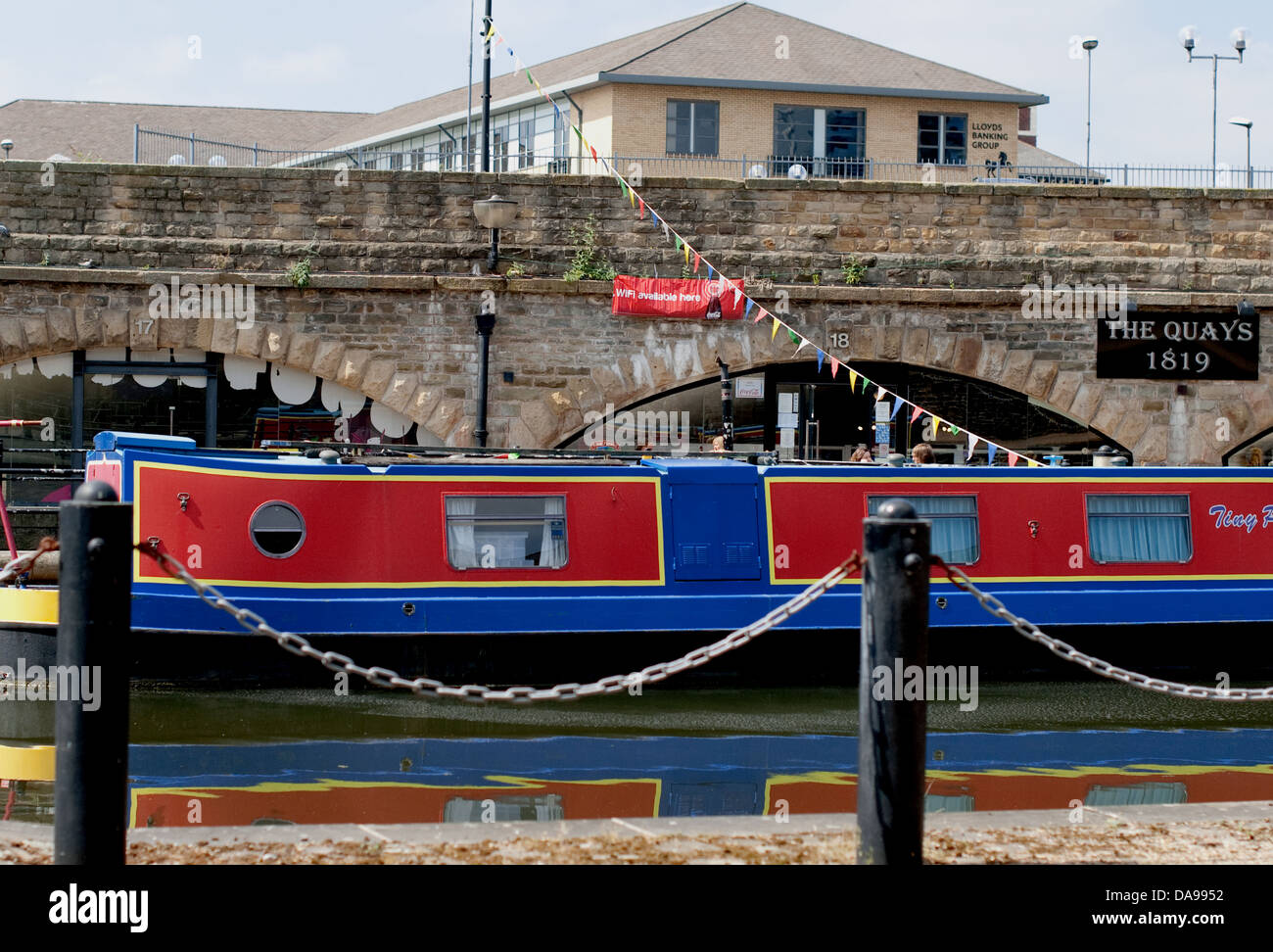 Canal sheffield city centre hi-res stock photography and images - Alamy