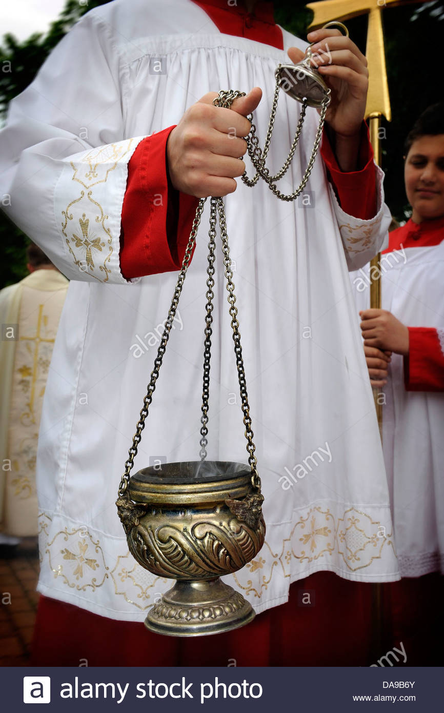 Catholic Incense Stock Photos & Catholic Incense Stock Images - Alamy
