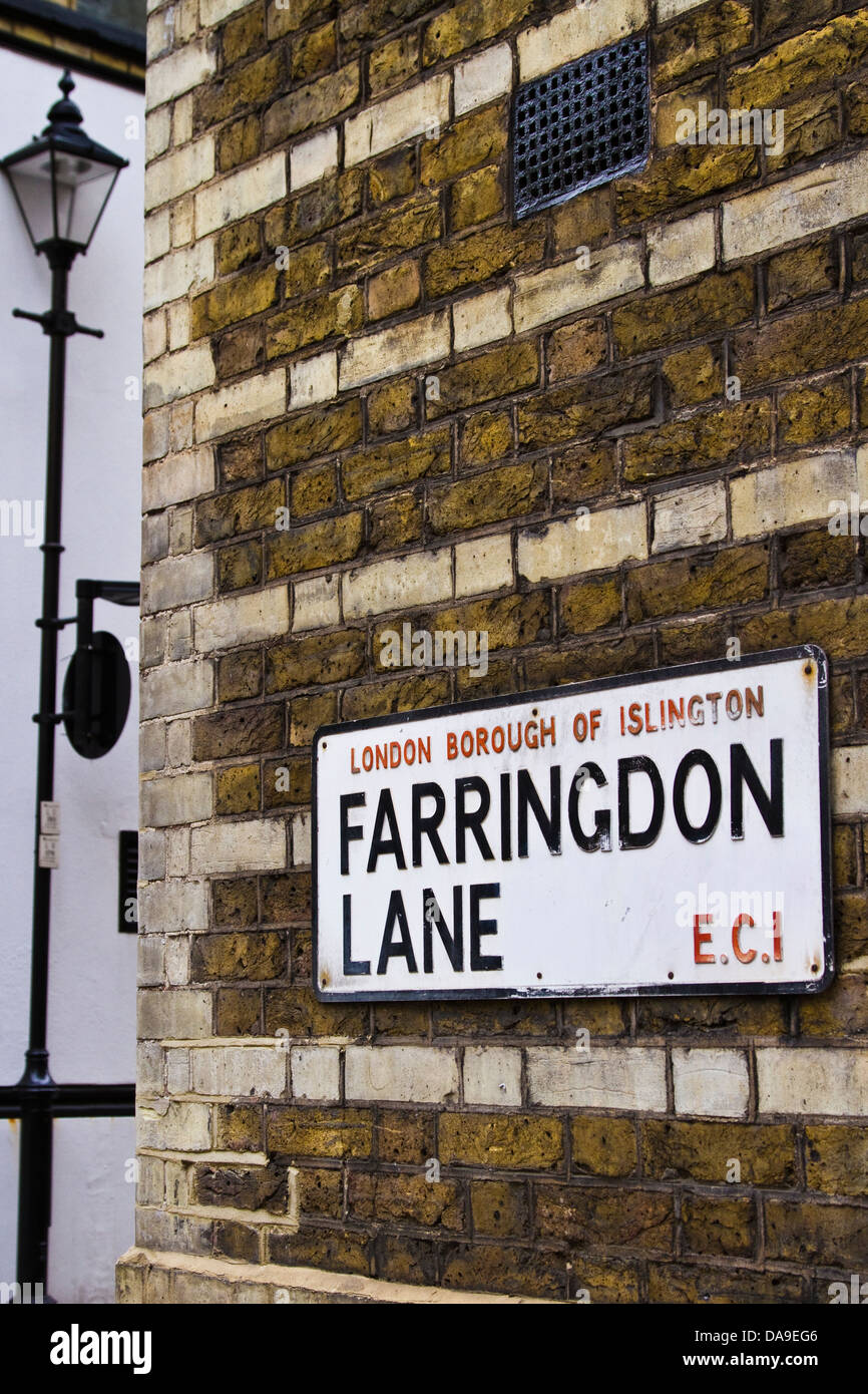 Borough of Islington-Farringdon lane street sign-London Stock Photo - Alamy