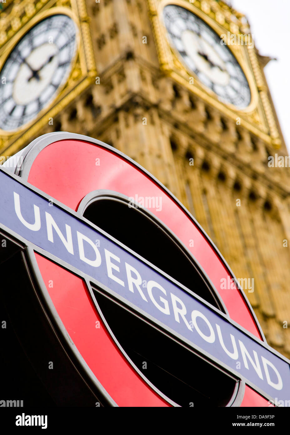 Big ben iconic london underground sign hi-res stock photography and ...