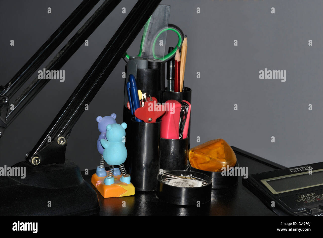 Table and a set of stationery supplies Stock Photo - Alamy