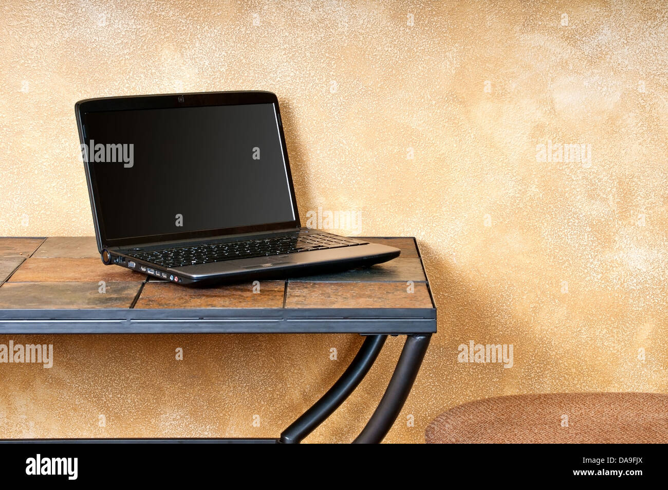 Add graphics hi-res stock photography and images - Alamy