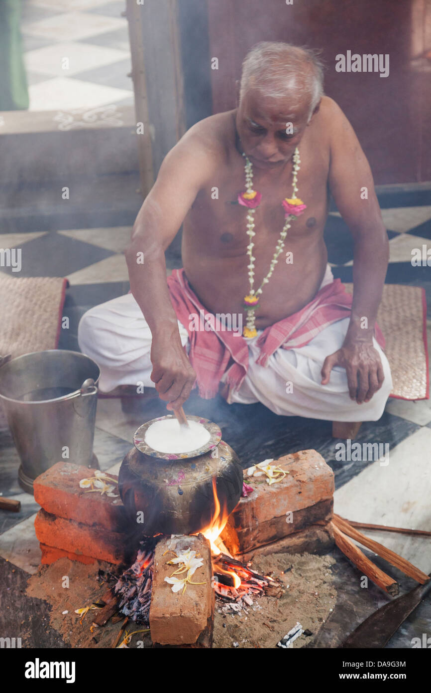 Myanmar shri kali hindu temple hi-res stock photography and images - Alamy