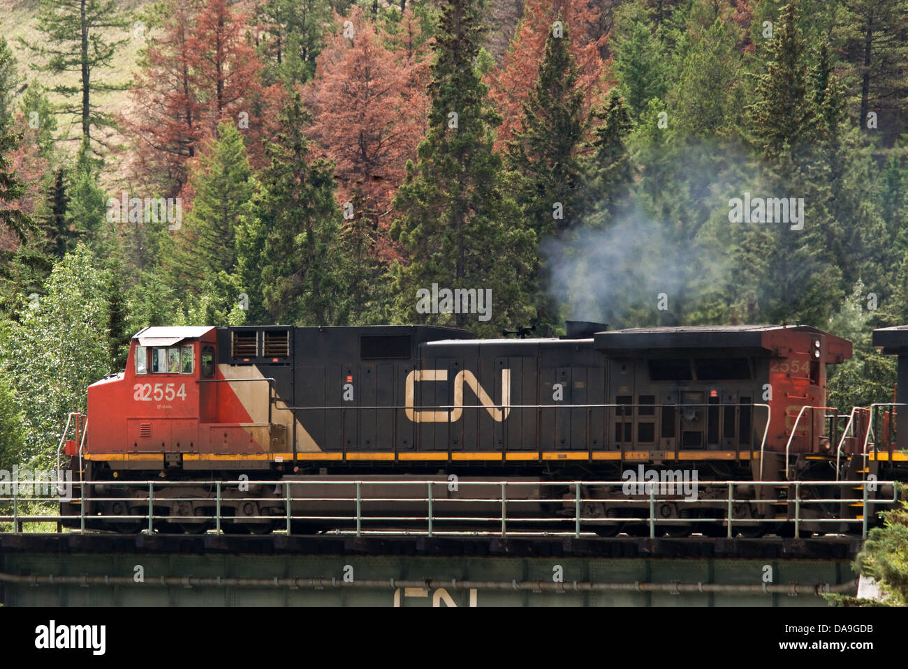Canadian national locomotives hi-res stock photography and images - Alamy
