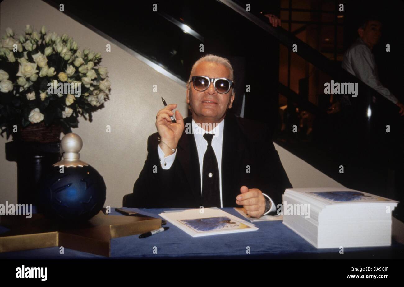 KARL LAGERFELD promotes new perfume Sun Moon Stars at Saks Fifth Avenue ...