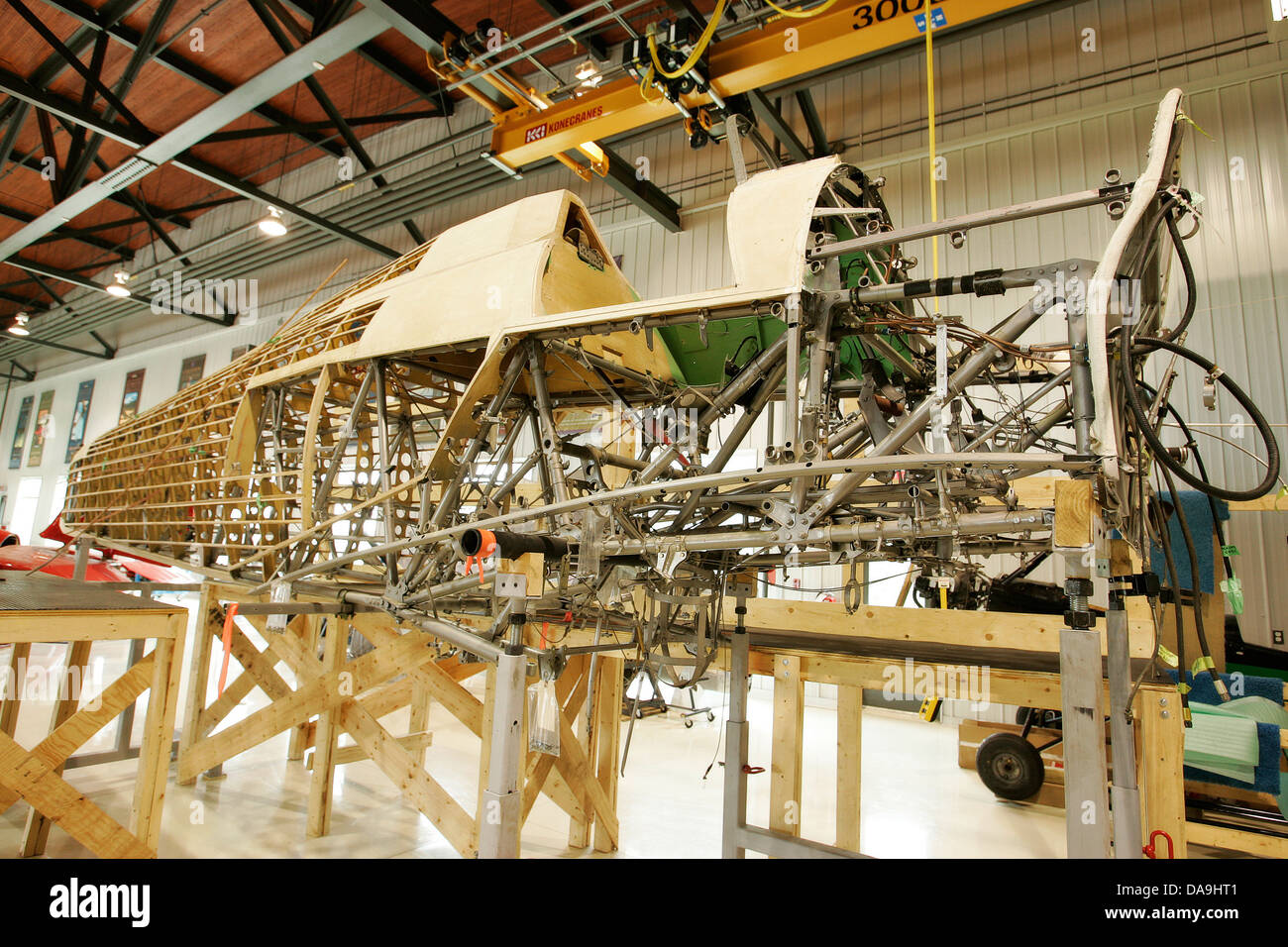 Aircraft body hi-res stock photography and images - Alamy